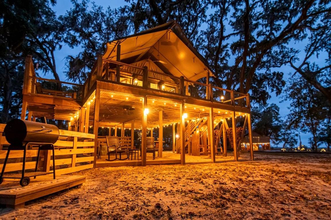 Camping ∙ 1 Bedroom ∙ 4 Guests - Florida