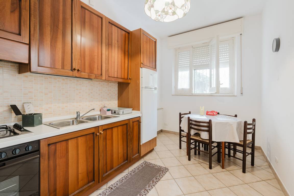 120 M² Huis ∙ 2 Slaapkamers ∙ 4 Gasten - Valderice