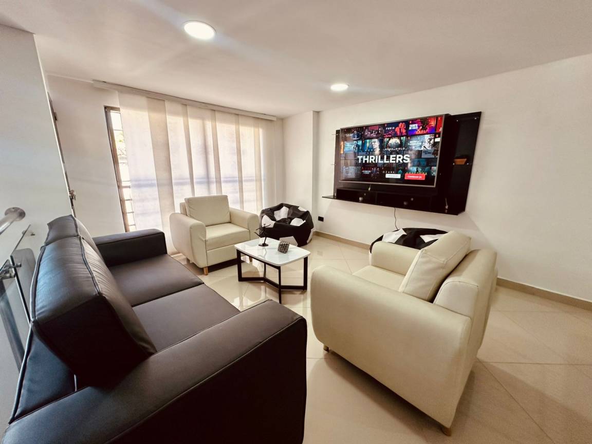 180 M² Casa ∙ 4 Habitaciones ∙ 10 Huéspedes - La Estrella