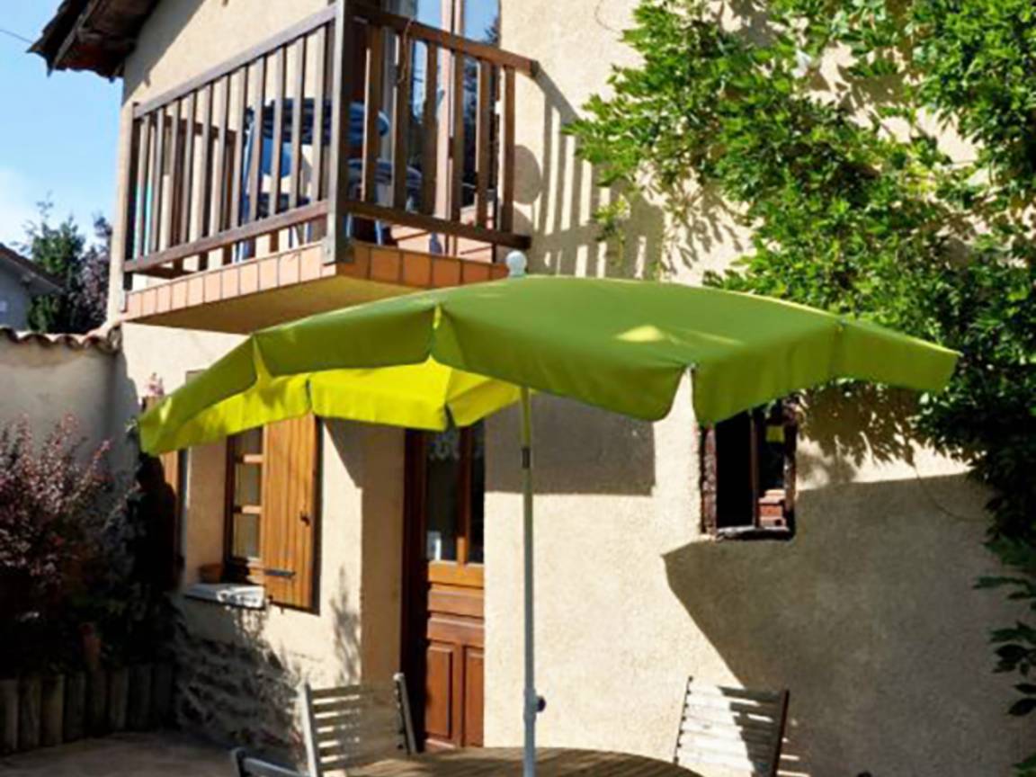 73 M² Cottage ∙ 2 Chambres ∙ 5 Personnes - Montrond-les-Bains