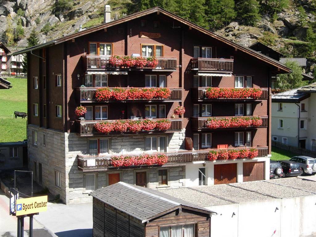 95 M² Appartement ∙ 2 Slaapkamers ∙ 4 Gasten - Saas-Grund