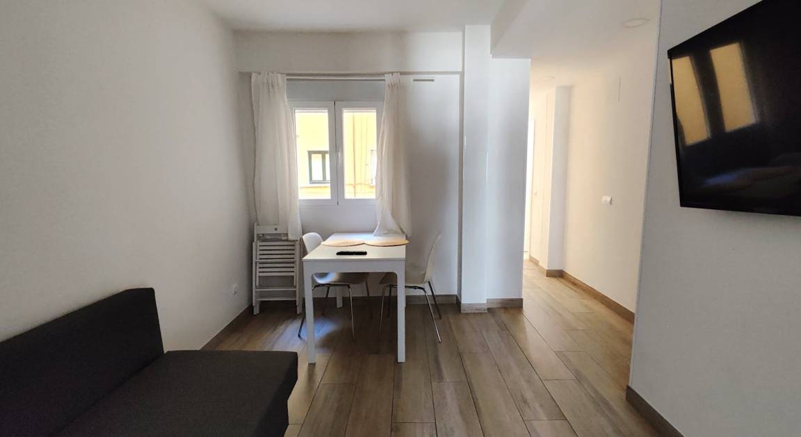 50 M² Ferienhaus ∙ 1 Schlafzimmer ∙ 2 Gäste - Madrid