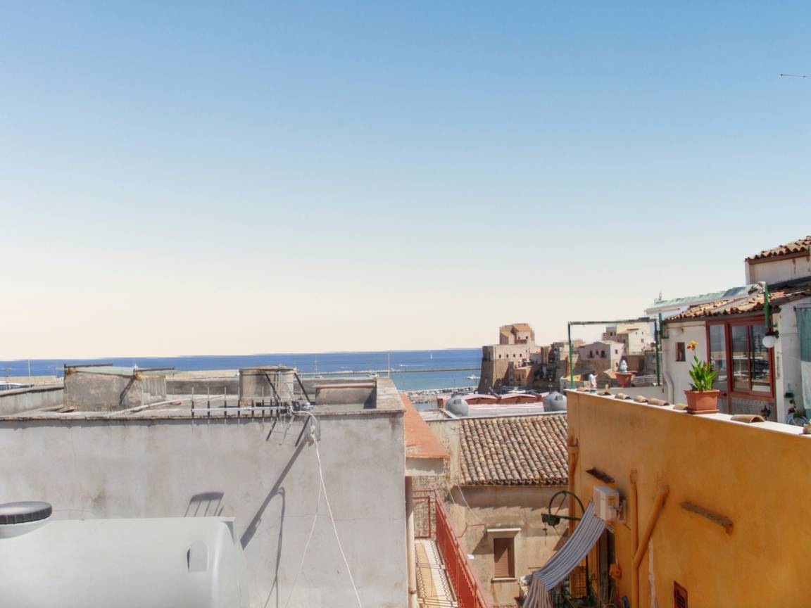 80 M² House ∙ 2 Bedrooms ∙ 7 Guests - Castellammare del Golfo