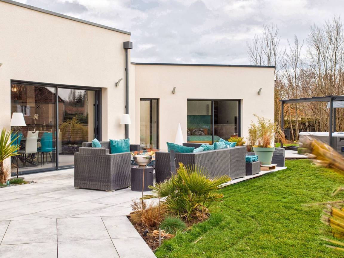 190 M² Maison De Vacances ∙ 3 Chambres ∙ 6 Personnes - Mondeville