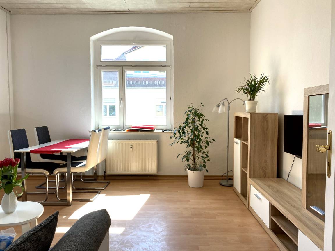 56 M² Ferienwohnung ∙ 1 Schlafzimmer ∙ 3 Gäste - Heidenau