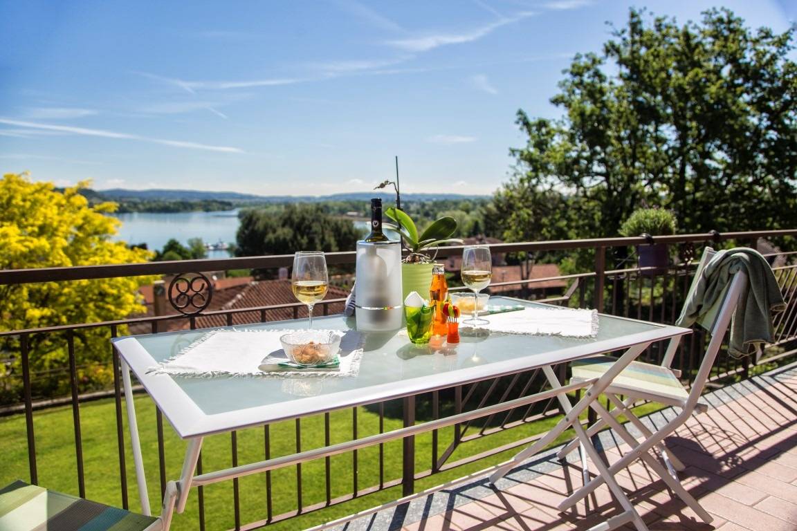 90 M² Villa Vacanza ∙ 2 Camere Da Letto ∙ 4 Ospiti - Arona