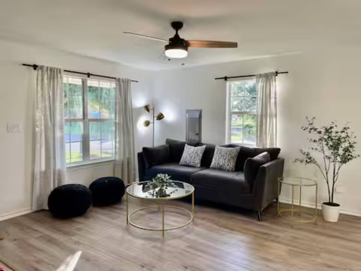 84 평방 미터 주택 ∙ 침실 2개 ∙ 게스트 2명 - 웨이코