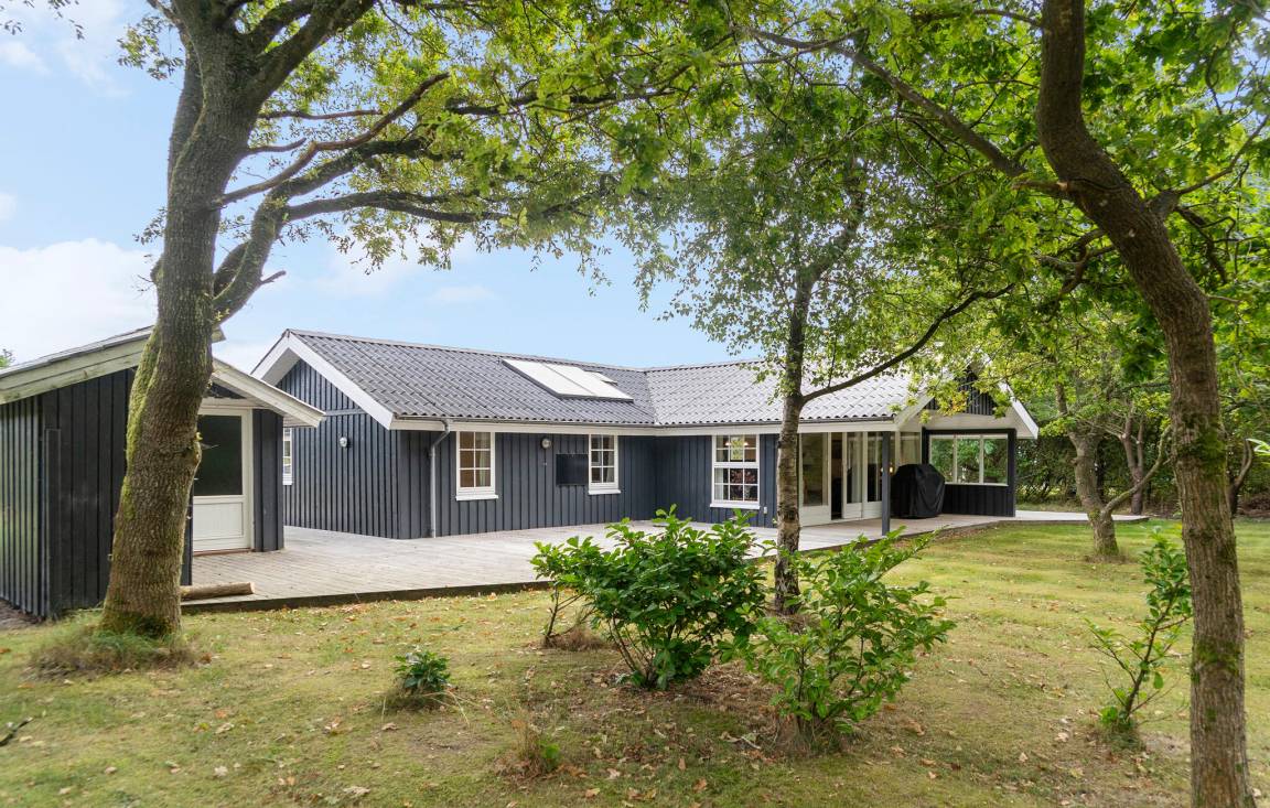 90 M² Ferienhaus ∙ 4 Schlafzimmer ∙ 8 Gäste - Vestervig
