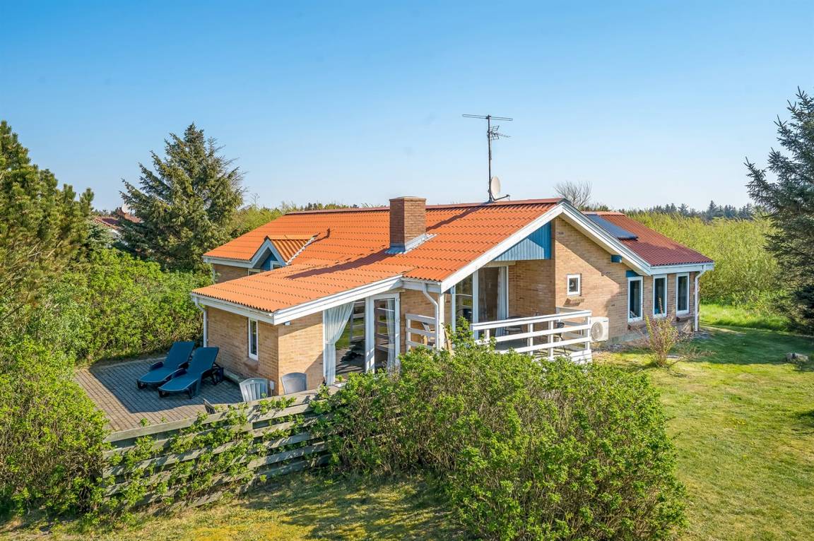 150 M² Ferienhaus ∙ 4 Schlafzimmer ∙ 8 Gäste - Ringkøbing