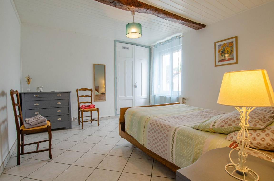91 M² Gîte ∙ 3 Chambres ∙ 6 Personnes - Aube