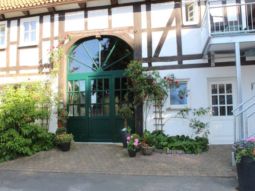 74 M² Ferienwohnung ∙ 2 Schlafzimmer ∙ 4 Gäste - Hameln