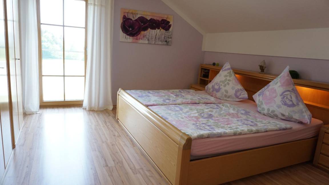 85 M² Ferienwohnung ∙ 2 Schlafzimmer ∙ 4 Gäste - Waldkirchen