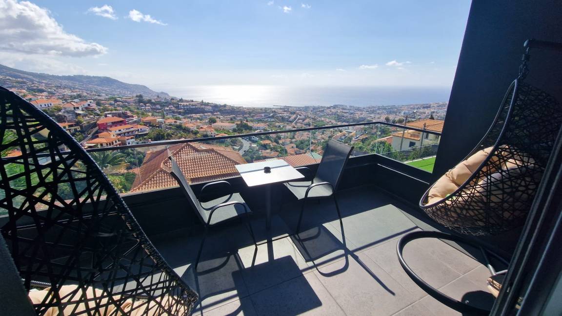 100 M² House ∙ 2 Bedrooms ∙ 4 Guests - Funchal