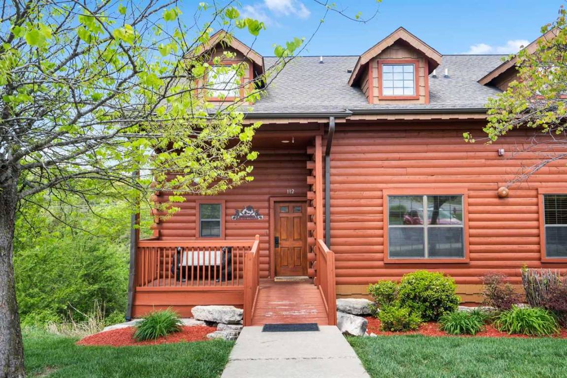 Cabin ∙ 2 Bedrooms ∙ 8 Guests - Branson