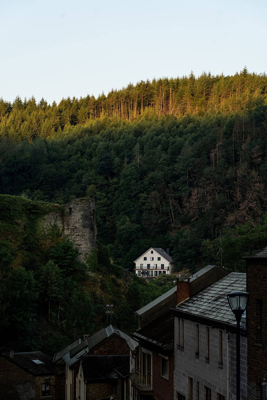 600 M² Villa ∙ 6 Chambres ∙ 14 Personnes - La Roche-en-Ardenne