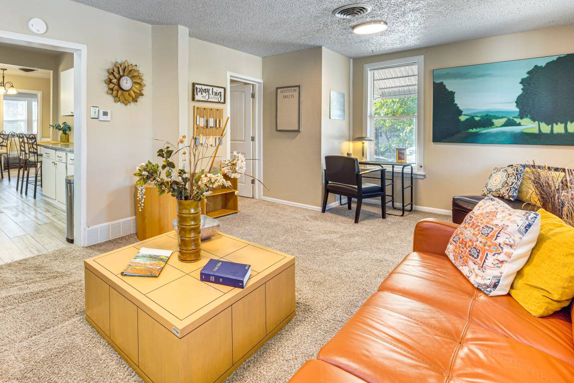 126 M² House ∙ 2 Bedrooms ∙ 6 Guests - Pueblo, CO