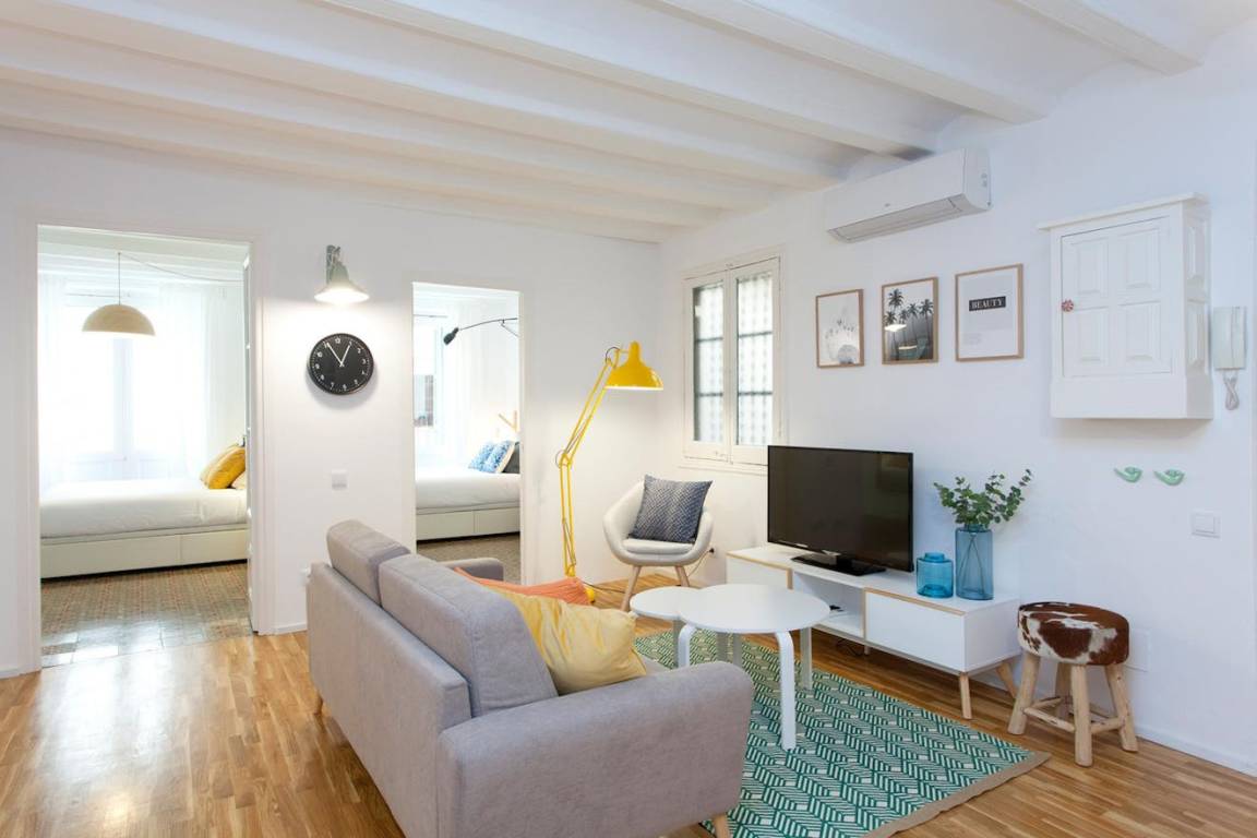 63 M² Apartamento ∙ 4 Huéspedes - Barcelona