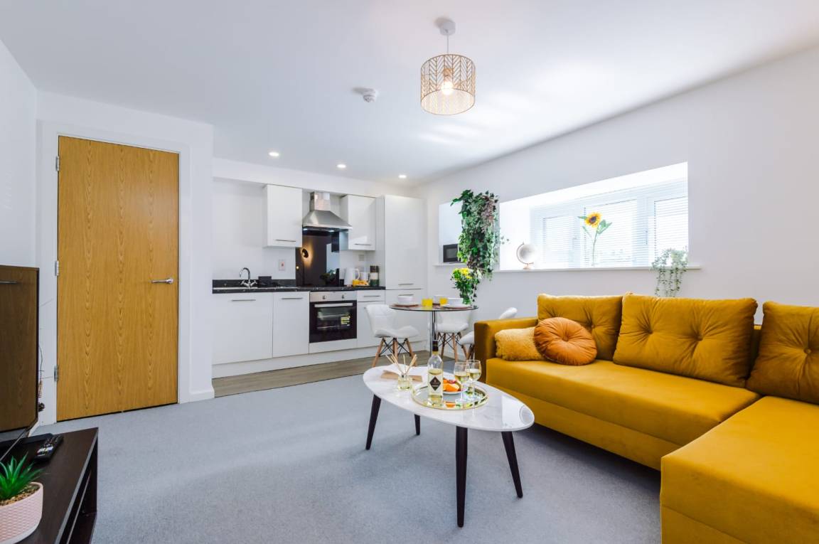 75 M² Apartment ∙ 2 Bedrooms ∙ 5 Guests - Burley - Leeds