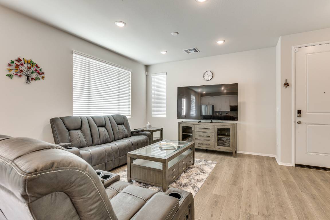 141 M² House ∙ 4 Bedrooms ∙ 8 Guests - Temecula, CA