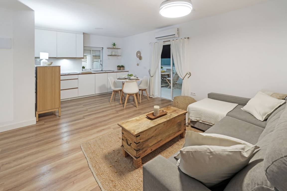 130 M² Bungalow ∙ 2 Habitaciones ∙ 5 Huéspedes - Arona, España