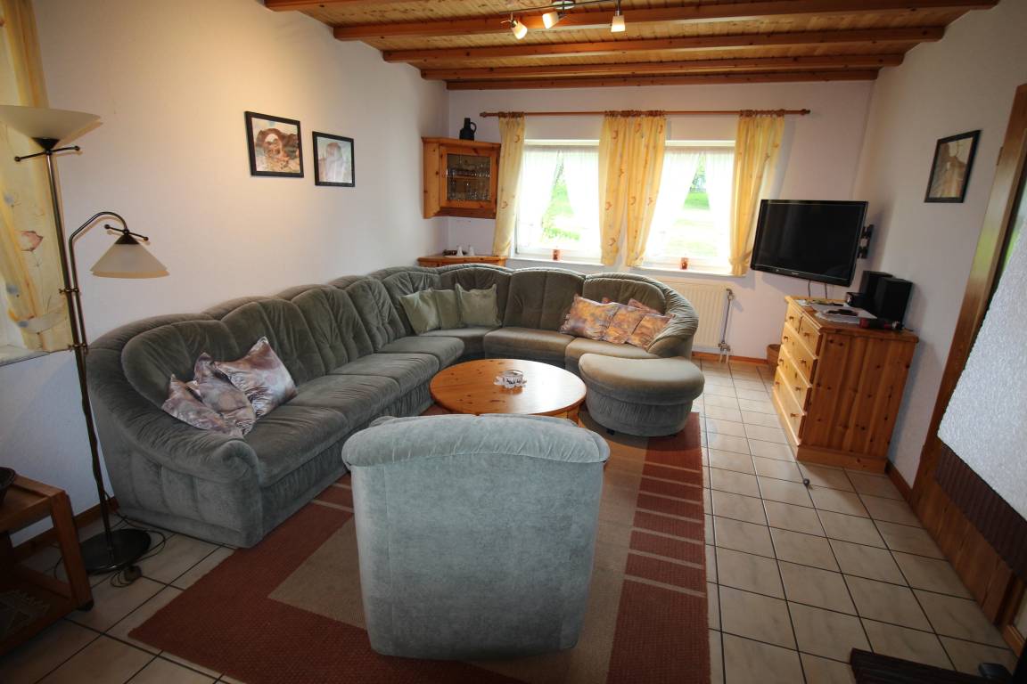 120 M² House ∙ 3 Bedrooms ∙ 6 Guests - Hermeskeil