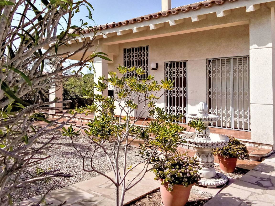170 M² Villa ∙ 4 Makuuhuonetta ∙ 8 Vierasta - L’Ametlla de Mar