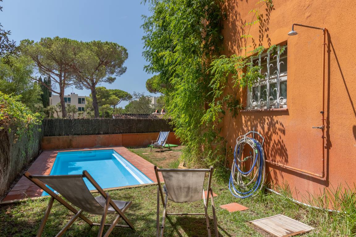 80 M² Apartamento ∙ 3 Habitaciones ∙ 5 Huéspedes - Tamariu