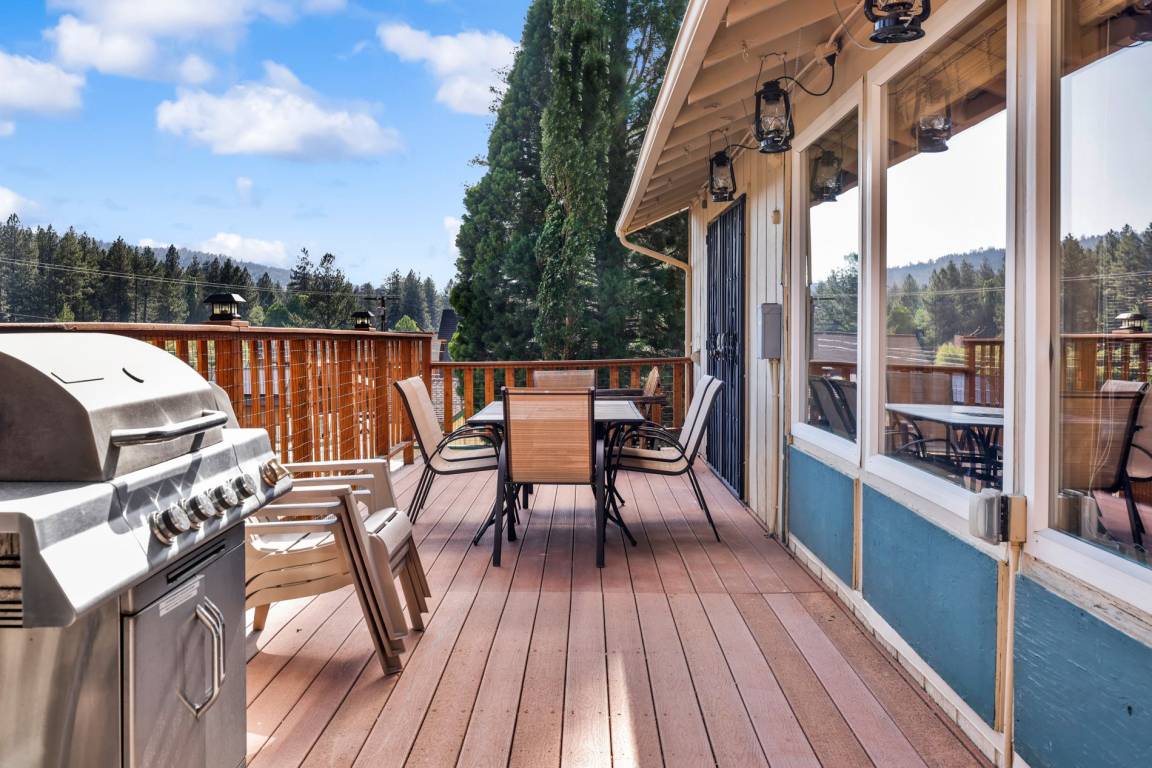 106 M² Cabin ∙ 2 Bedrooms ∙ 6 Guests - Big Bear Lake, CA