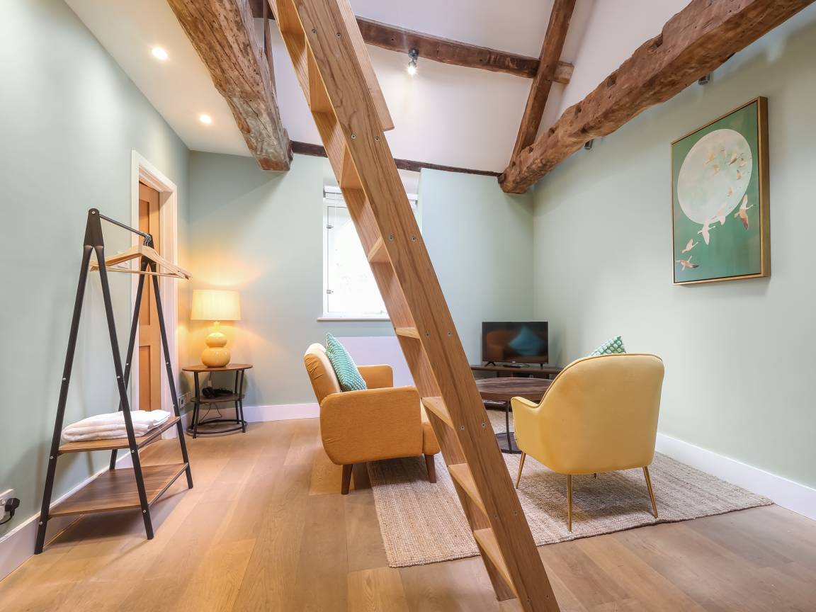 Cottage ∙ 1 Bedroom ∙ 2 Guests - Bath