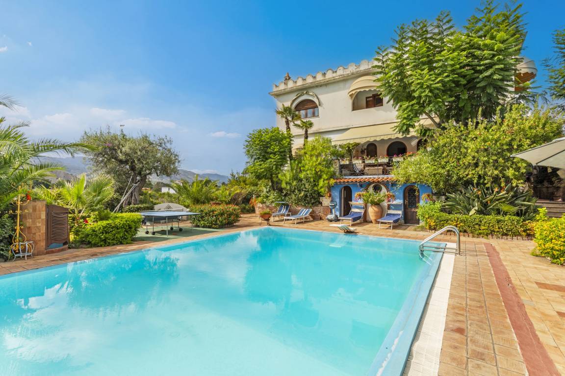 270 M² Villa ∙ 7 Habitaciones ∙ 14 Huéspedes - Sicilia