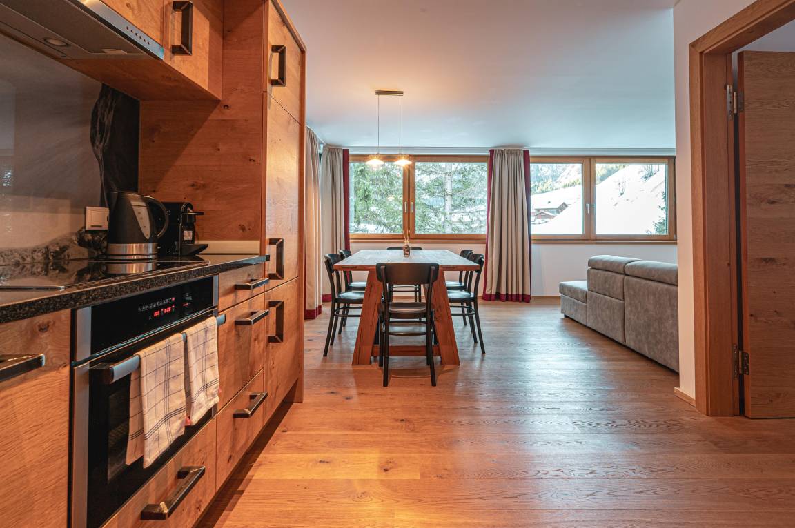 90 M² Ferienwohnung ∙ 2 Schlafzimmer ∙ 6 Gäste - Brandnertal
