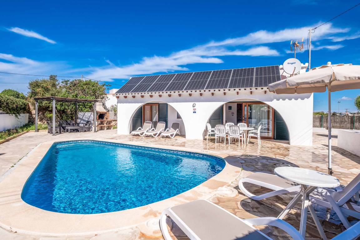 Villa ∙ 3 Bedrooms ∙ 4 Guests - Minorca