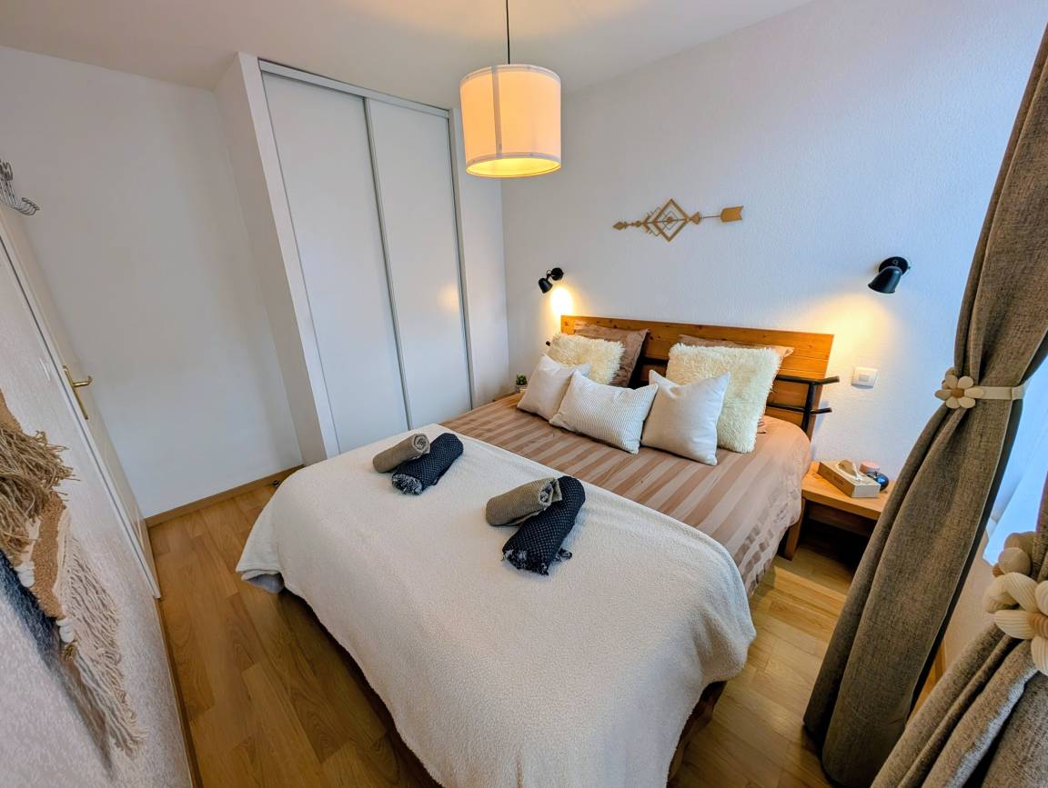 43 M² Apartment ∙ 2 Bedrooms ∙ 6 Guests - Les