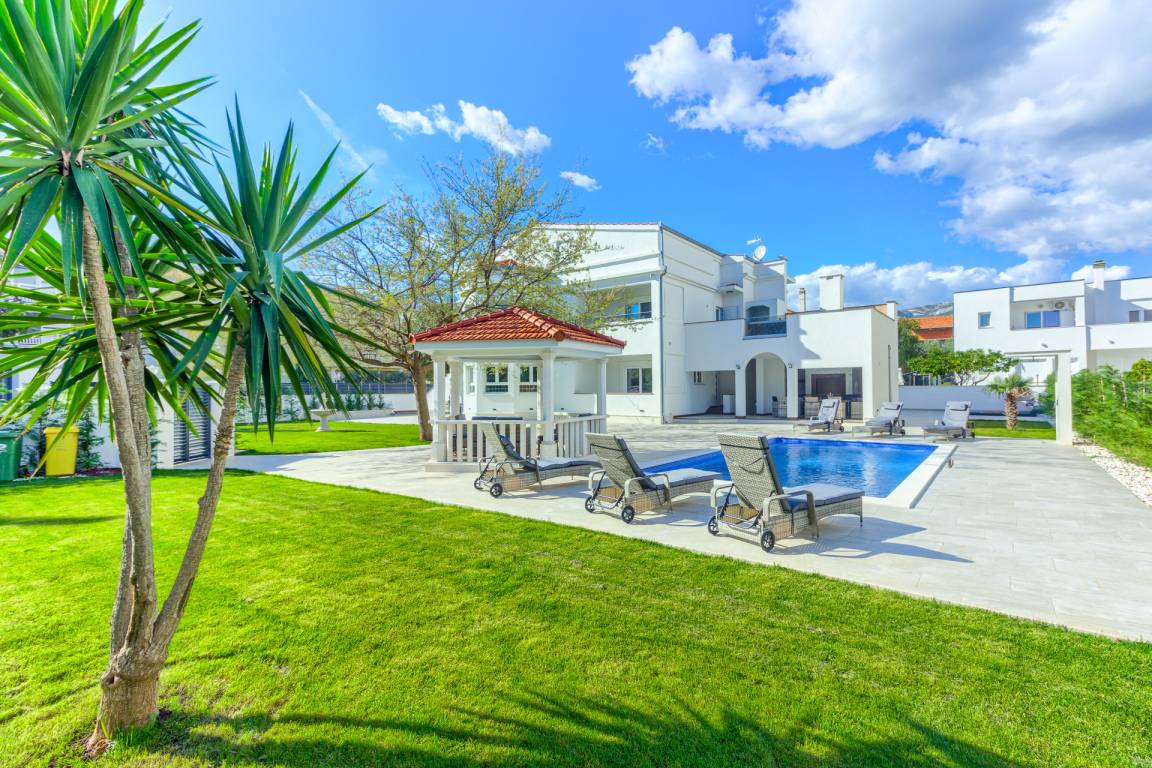 Villa ∙ 6 Slaapkamers ∙ 16 Gasten - Kroatië