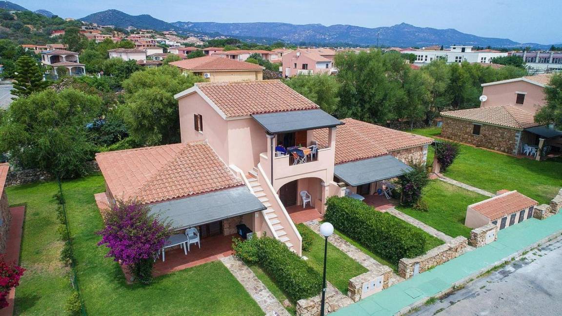 38 M² Apartment ∙ 2 Bedrooms ∙ 5 Guests - San Teodoro, Sicily