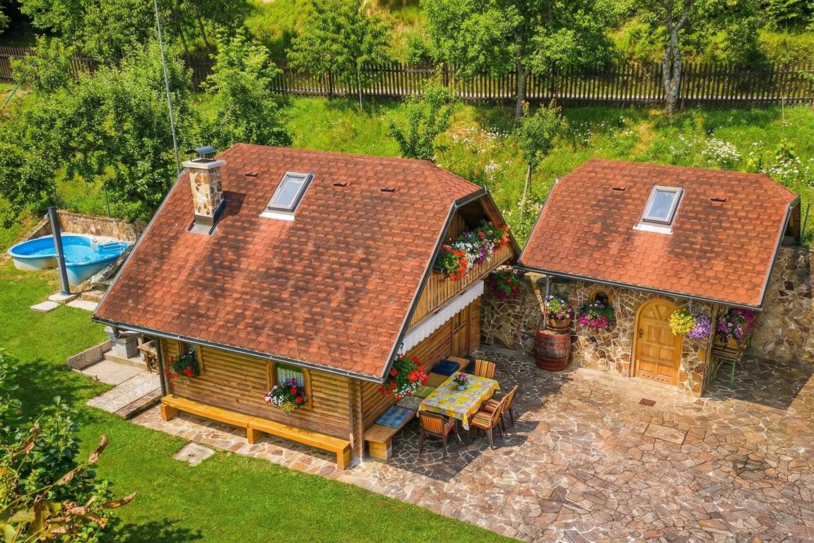 40 M² Chalet ∙ 1 Bedroom ∙ 5 Guests - Slovenia
