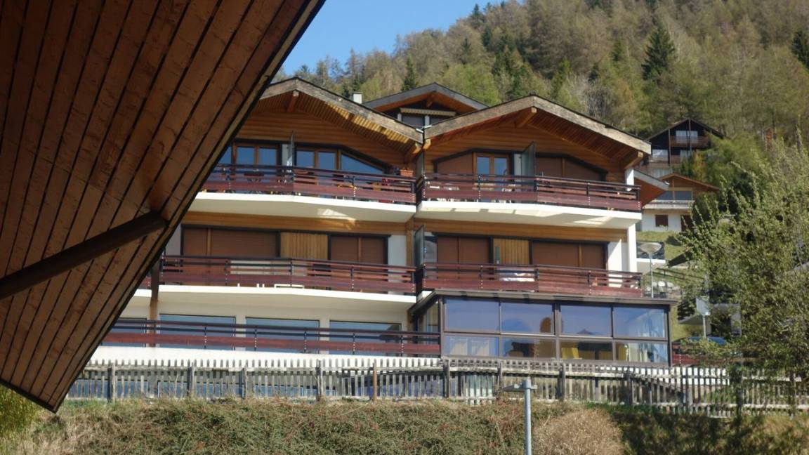 75 M² Apartamento ∙ 3 Habitaciones ∙ 8 Huéspedes - Switzerland