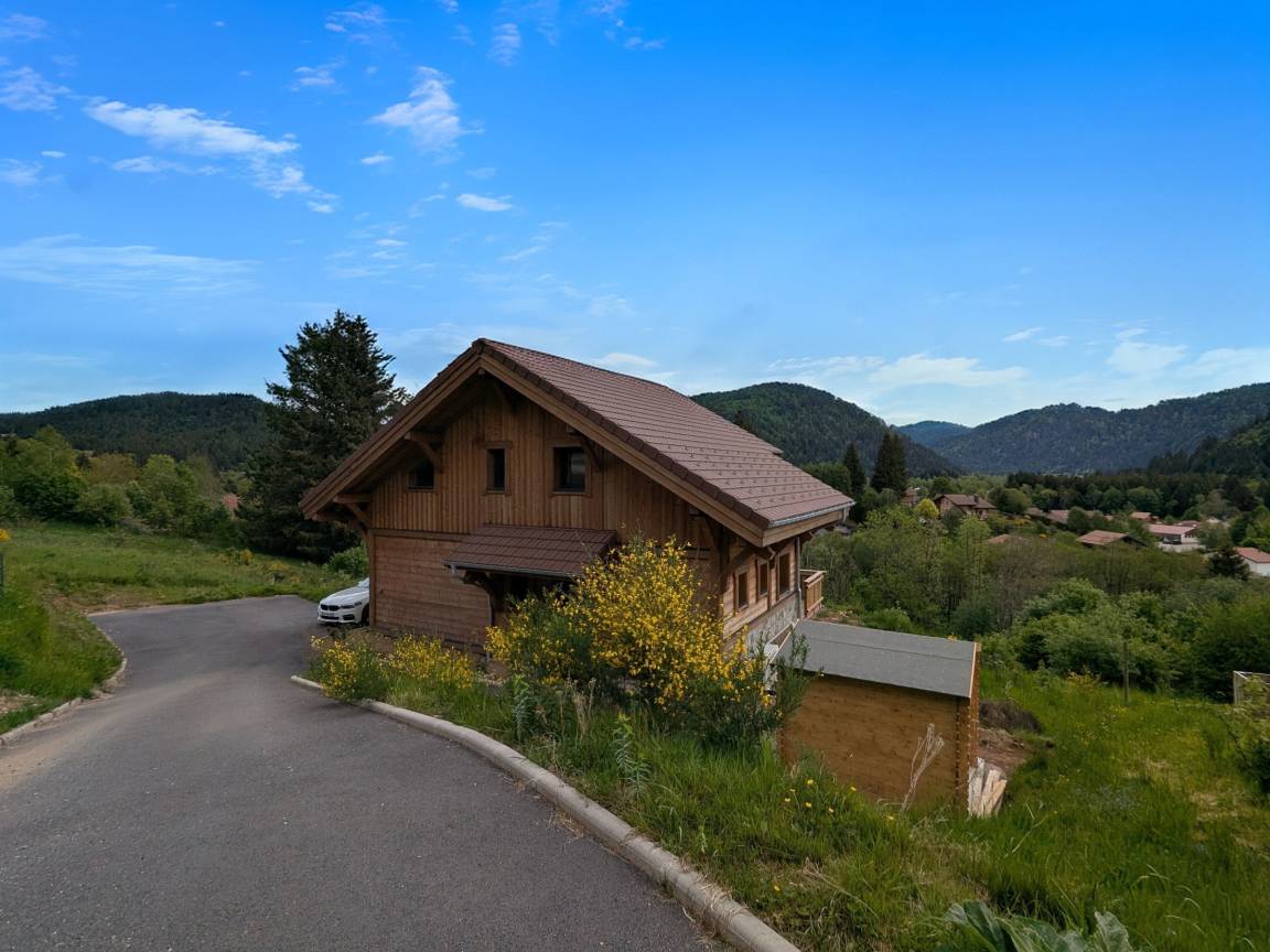 97 M² Cottage ∙ 3 Bedrooms ∙ 6 Guests - Alps