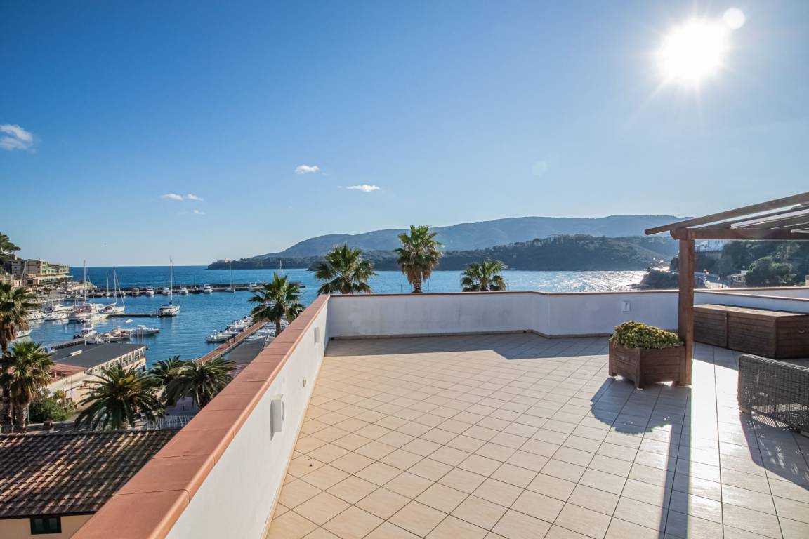 75 M² Ferienhaus ∙ 1 Schlafzimmer ∙ 4 Gäste - Porto Azzurro