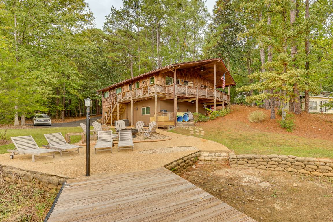 204 M² House ∙ 6 Bedrooms ∙ 21 Guests - Alabama