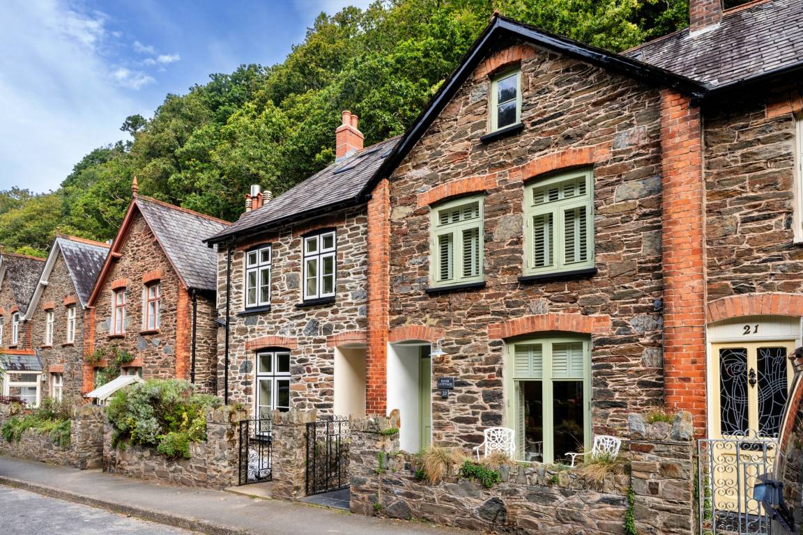 120 M² Cottage ∙ 3 Bedrooms ∙ 6 Guests - Exmoor