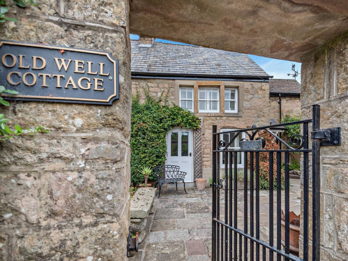 Cottage ∙ 2 Bedrooms ∙ 4 Guests - Bakewell