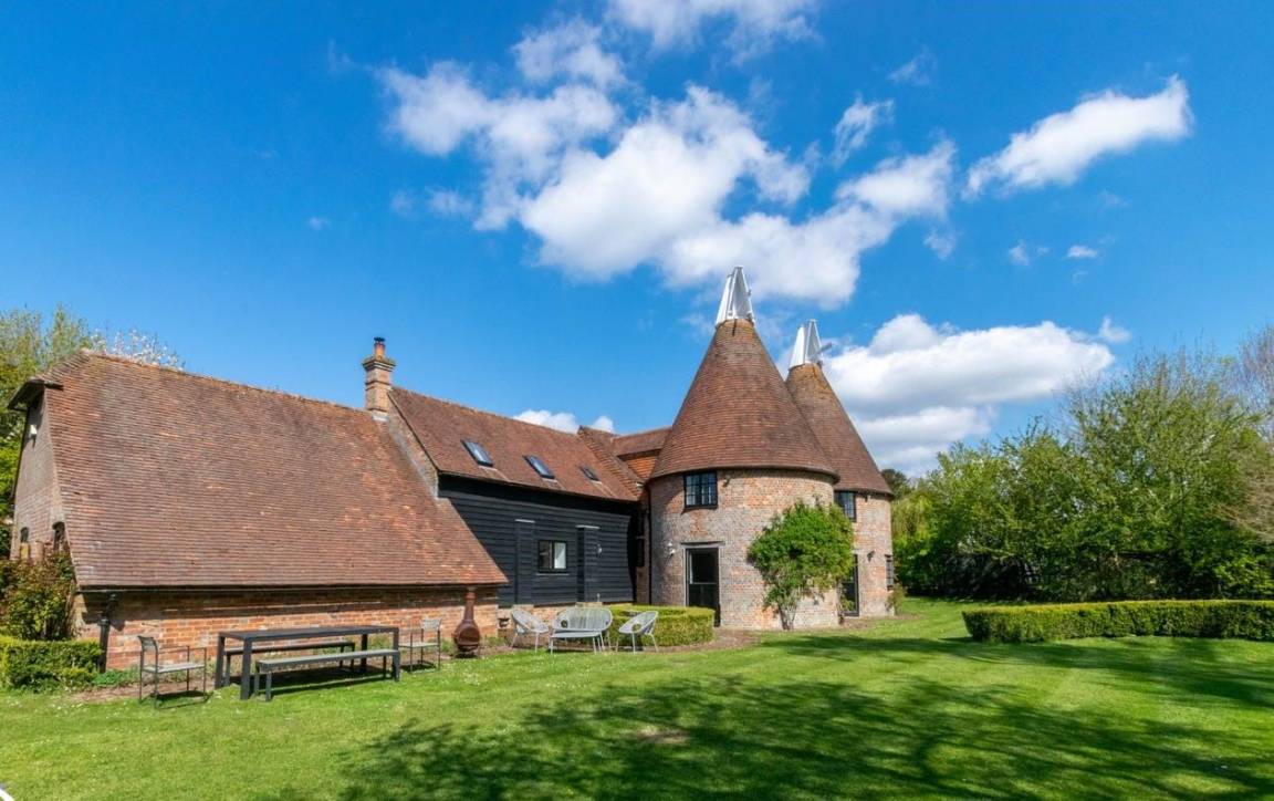 Cottage ∙ 5 Chambres ∙ 11 Personnes - Crowborough