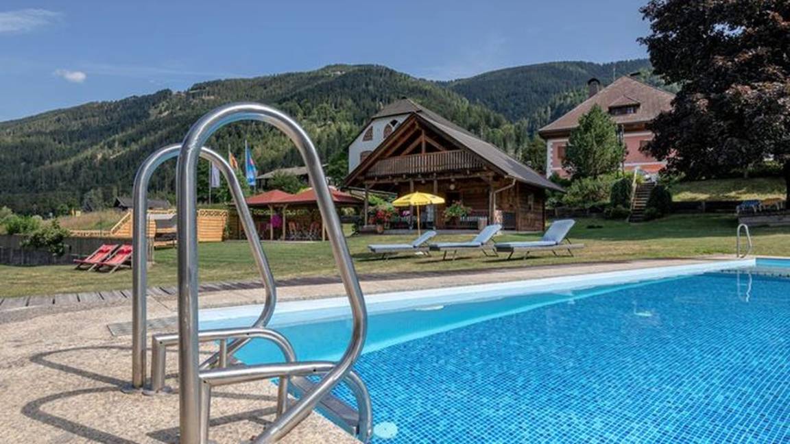 22 M² Hotel ∙ 1 Schlafzimmer ∙ 2 Gäste - Weißensee