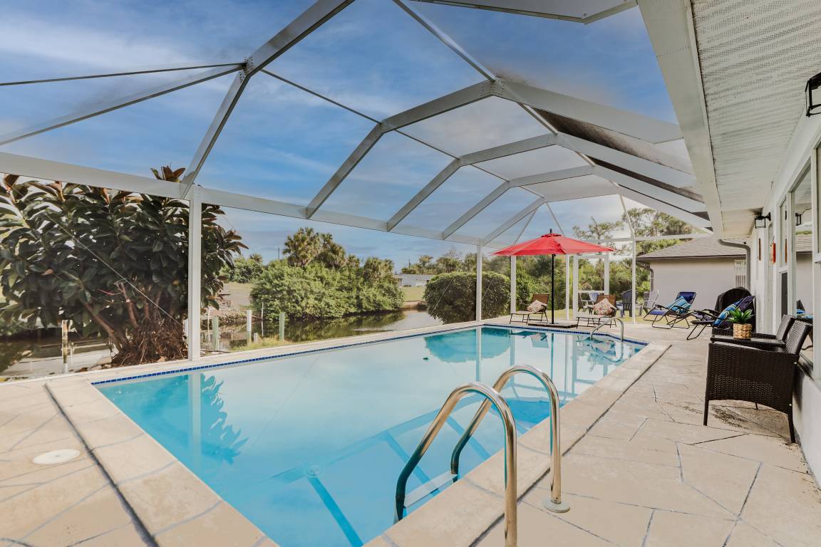 127 M² House ∙ 2 Bedrooms ∙ 6 Guests - Port Charlotte, FL