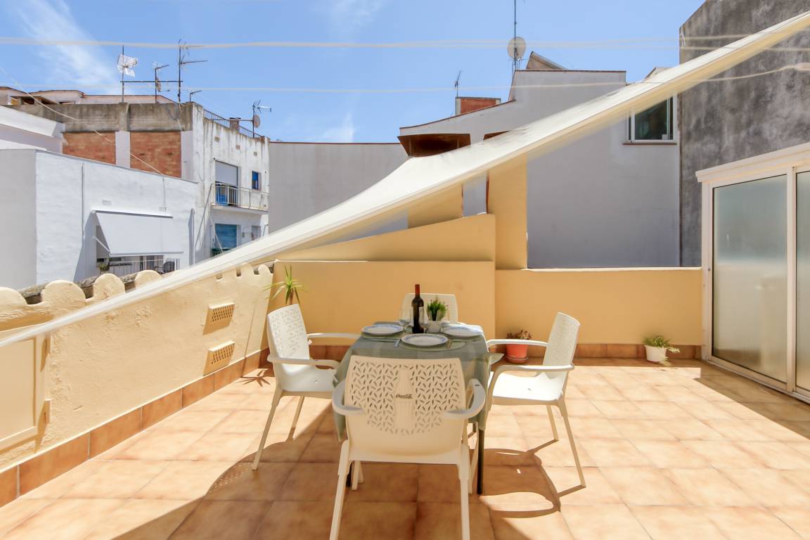 73 M² House ∙ 2 Bedrooms ∙ 4 Guests - Roses