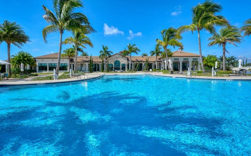 214 M² Talo ∙ 4 Makuuhuonetta ∙ 6 Vierasta - Venice, FL