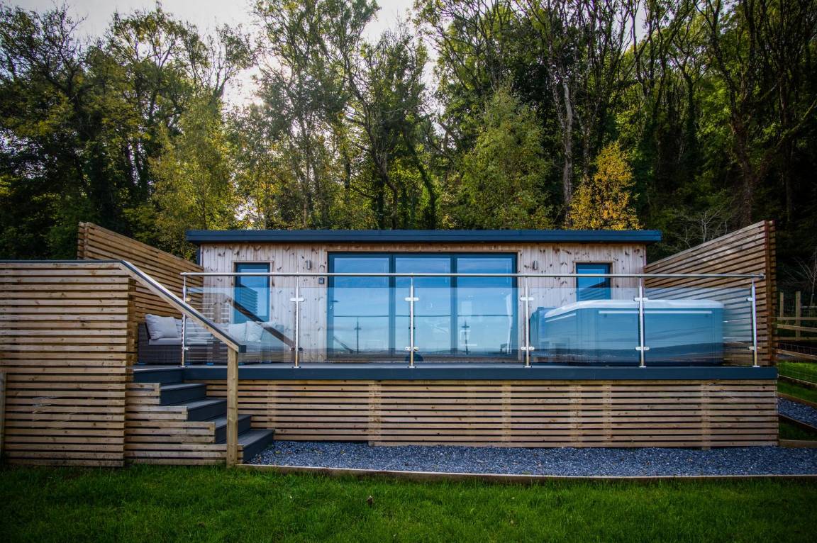 30 M² Chalet ∙ 1 Bedroom ∙ 2 Guests - Wales