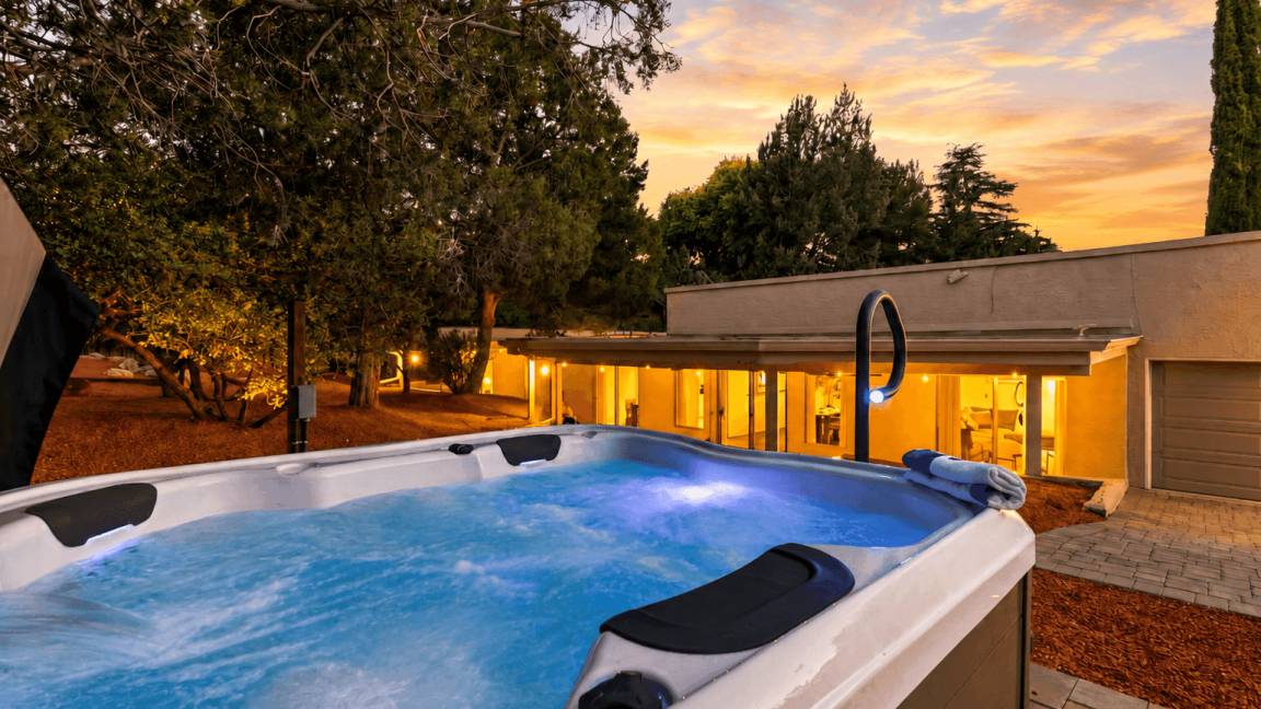 208 M² House ∙ 3 Bedrooms ∙ 8 Guests - Munds Park, AZ