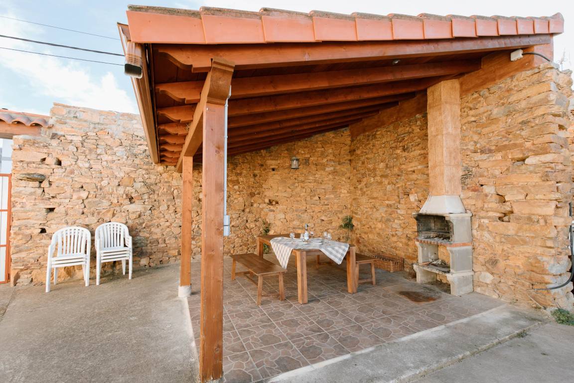 270 M² Casa ∙ 5 Habitaciones ∙ 11 Huéspedes - Camarzana de Tera